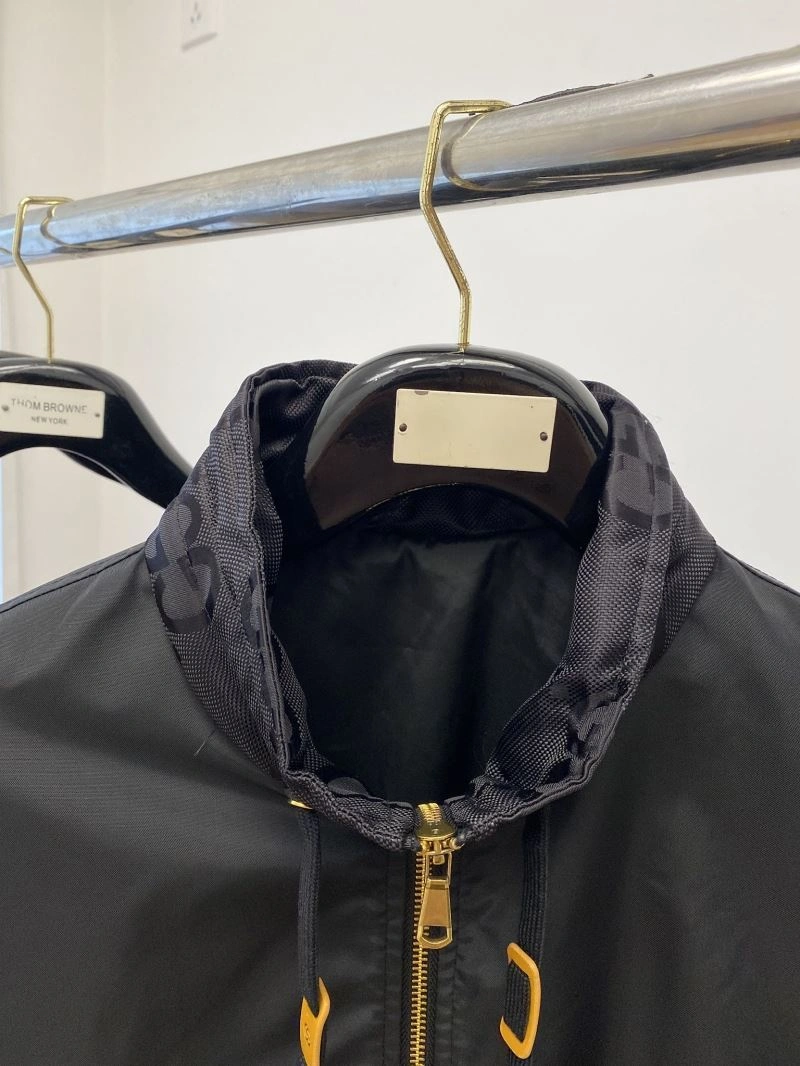 Discounted Gucci Outwear