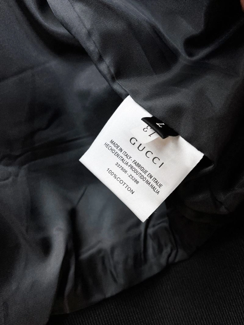 Top mirror Gucci Outwear