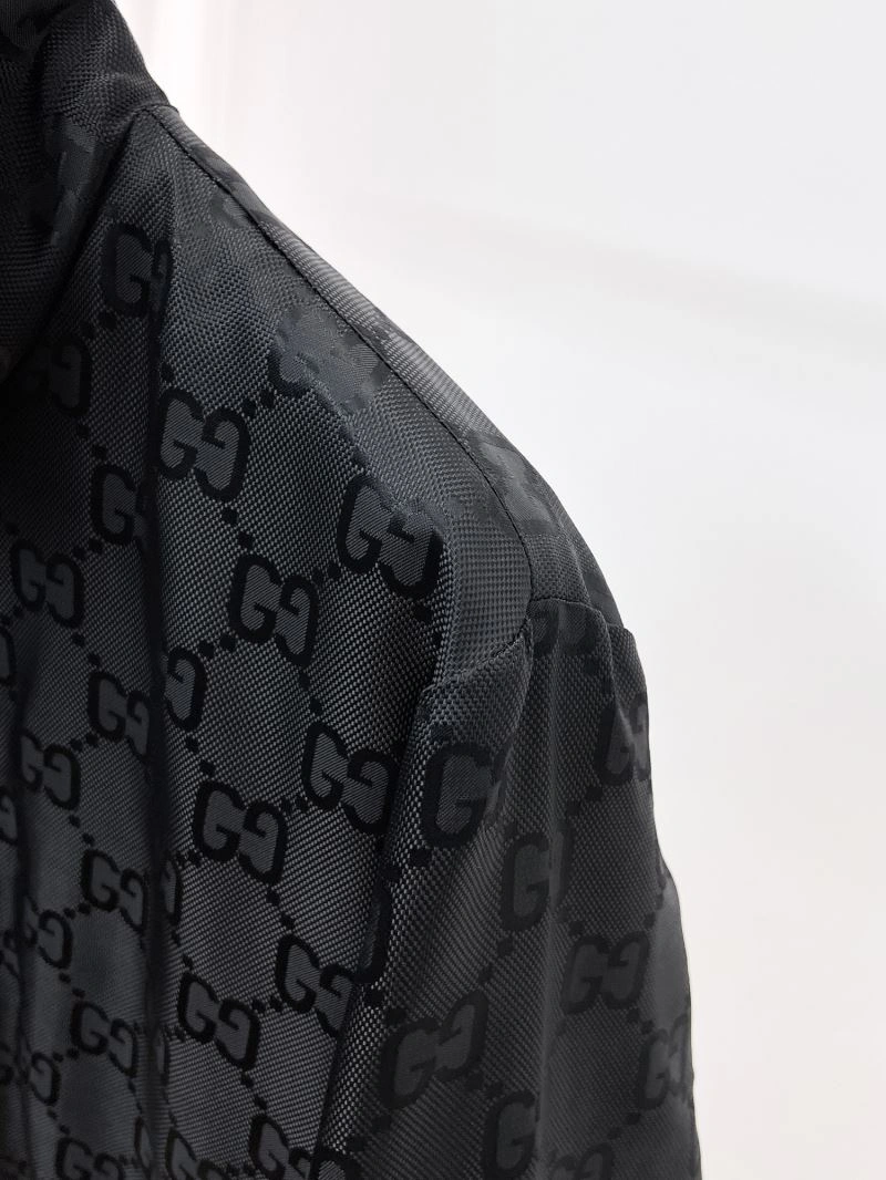 Top mirror Gucci Outwear