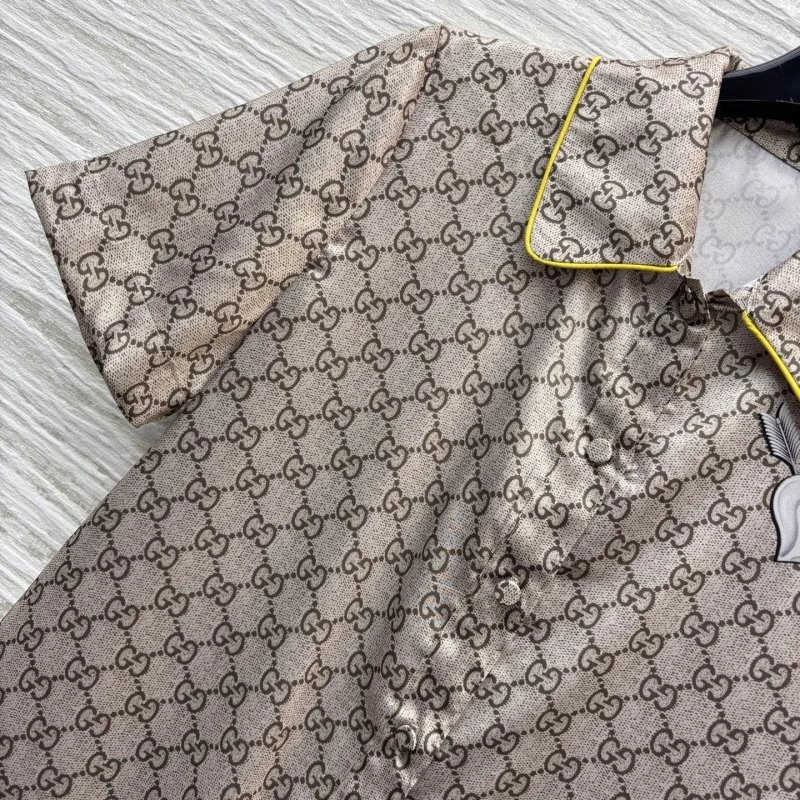 Official Gucci Outwear