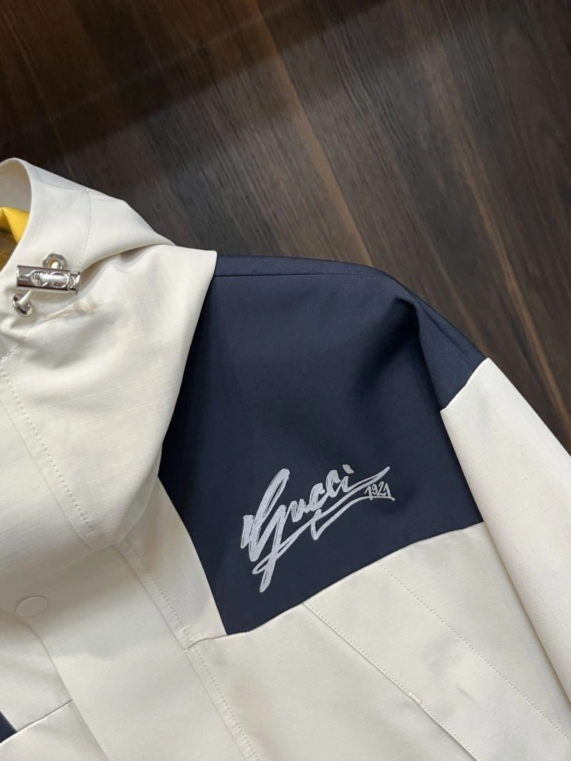 Exact replica Gucci Outwear