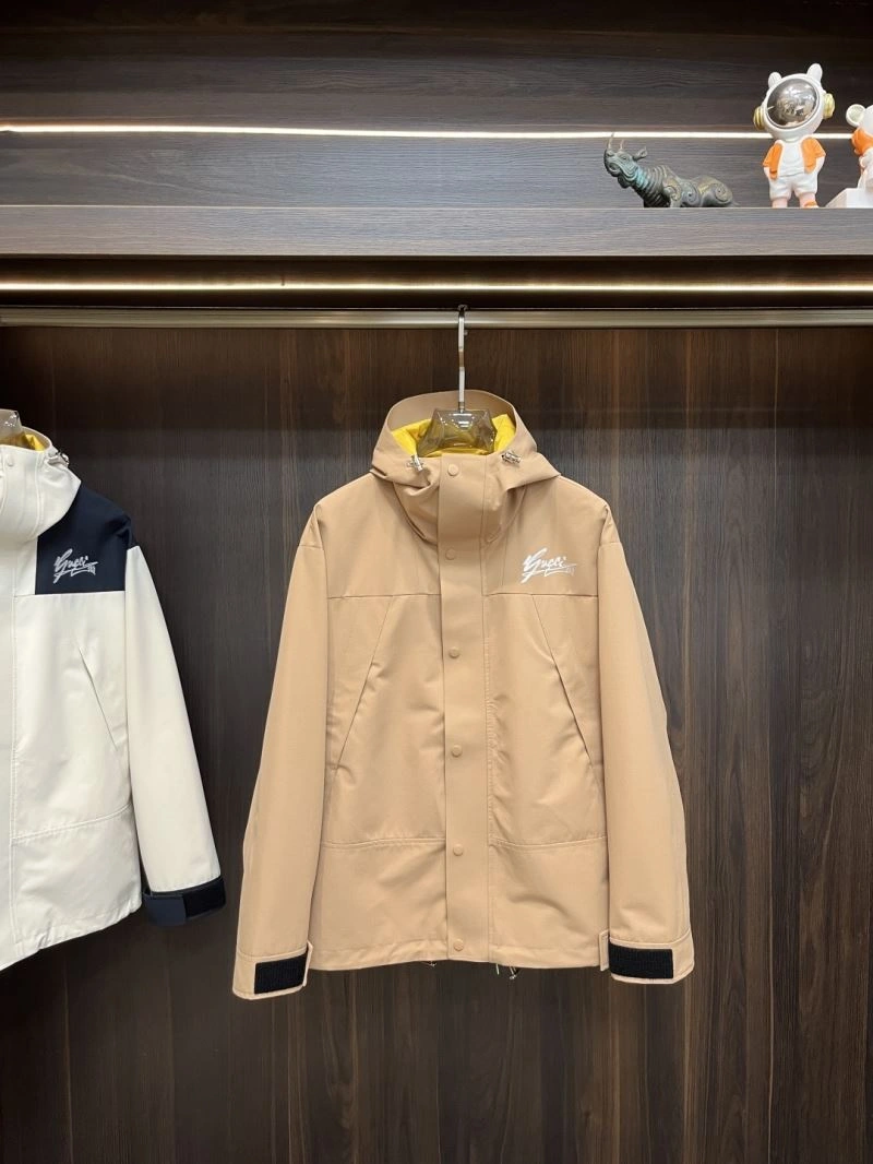 Exact replica Gucci Outwear