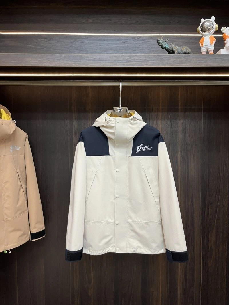 Exact replica Gucci Outwear