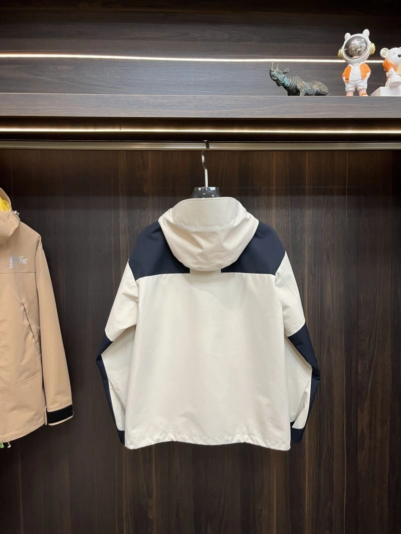 Exact replica Gucci Outwear
