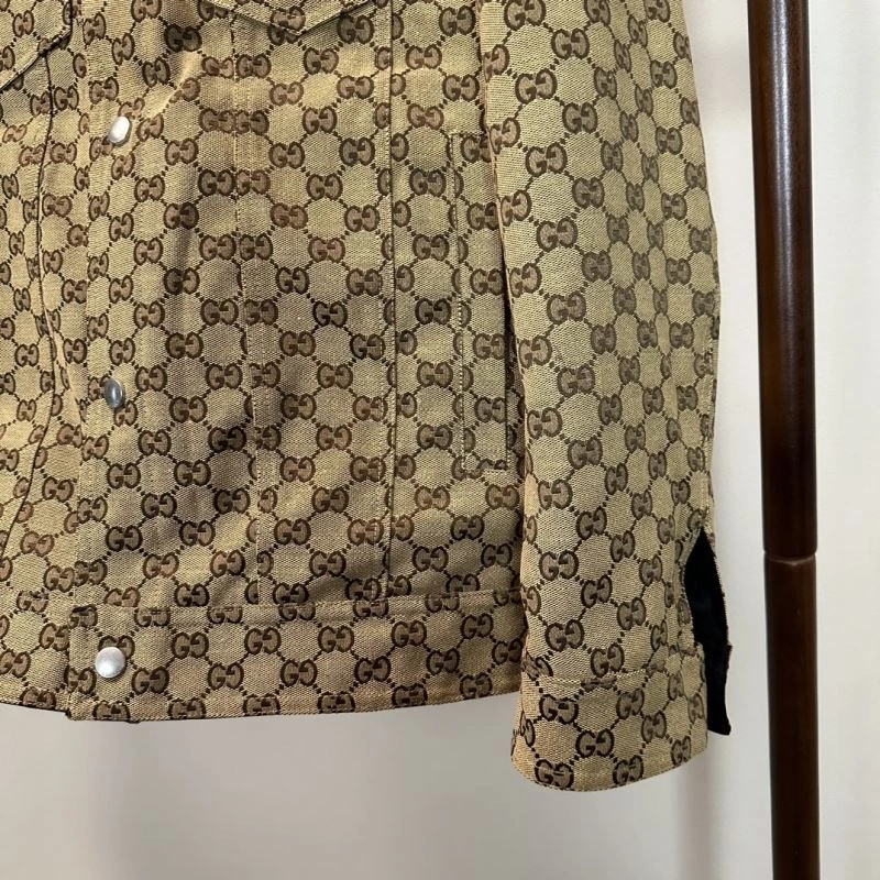 Budget-friendly Gucci Outwear