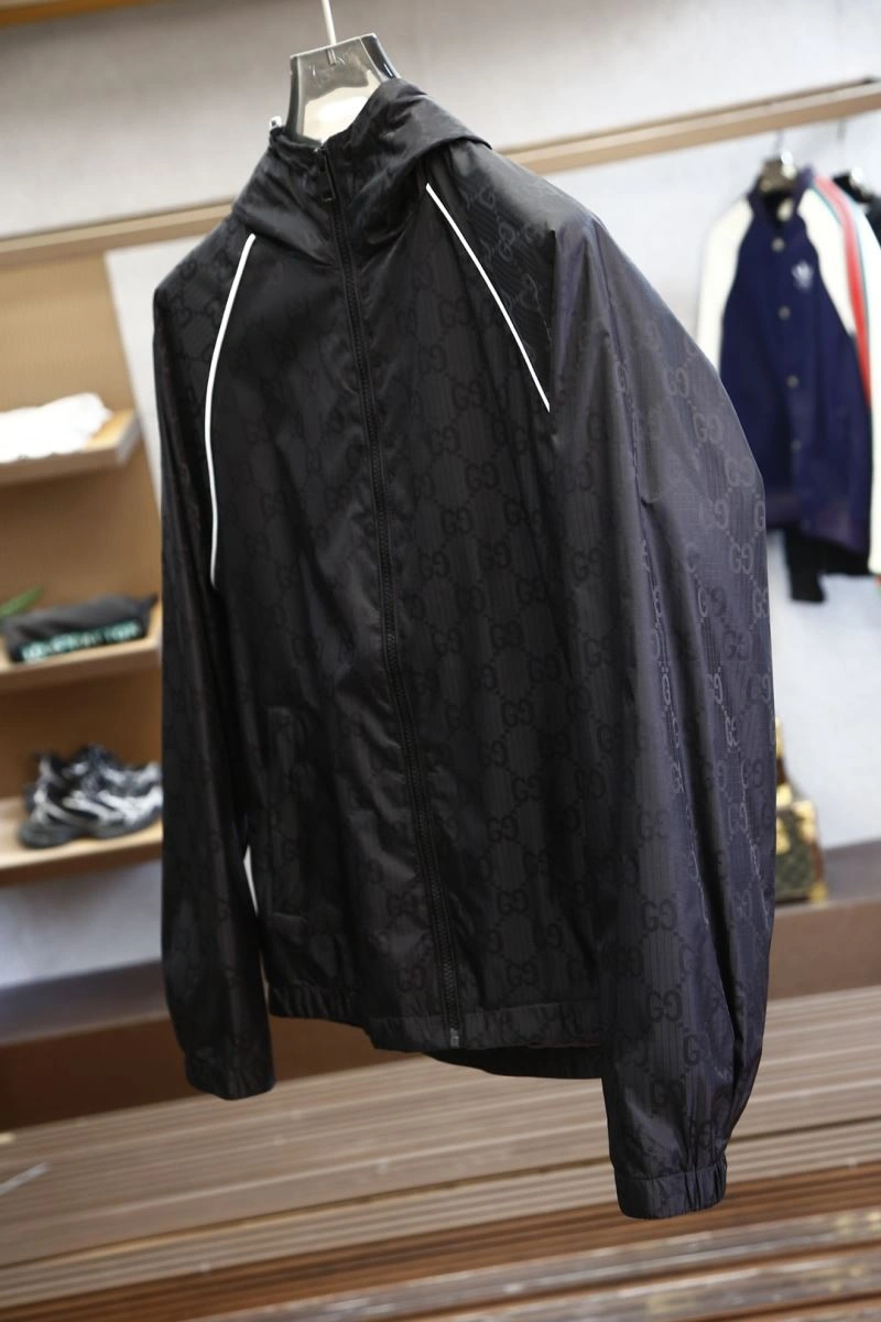 Low-cost Gucci Outwear