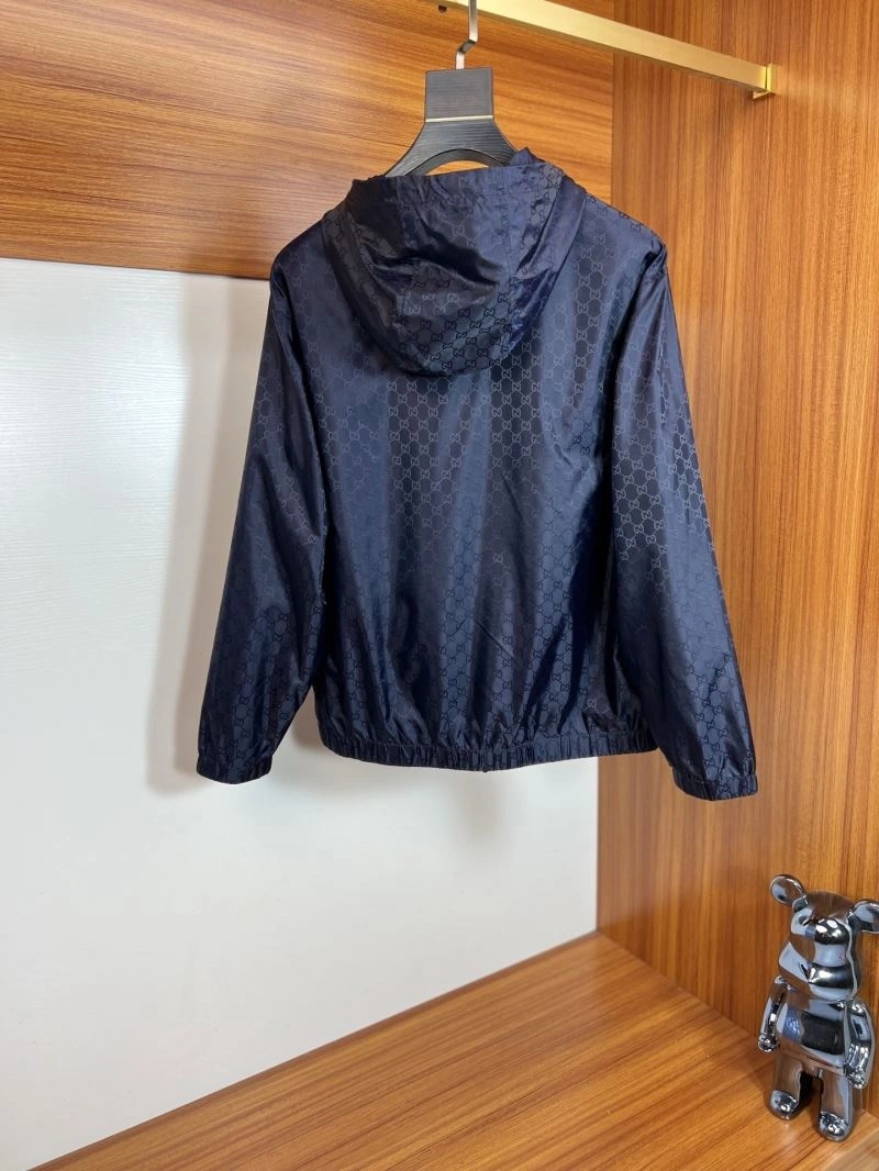 Bargain Gucci Outwear