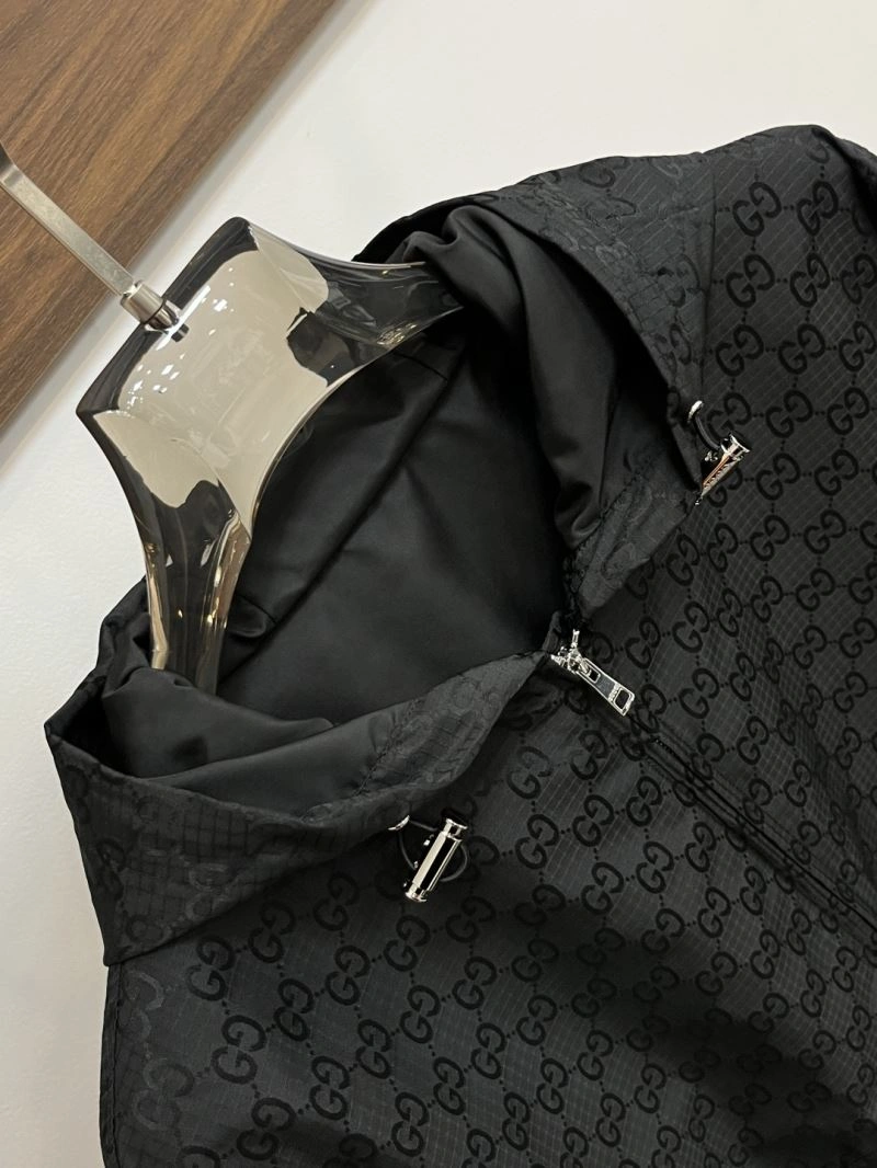 Accurate model Gucci Outwear