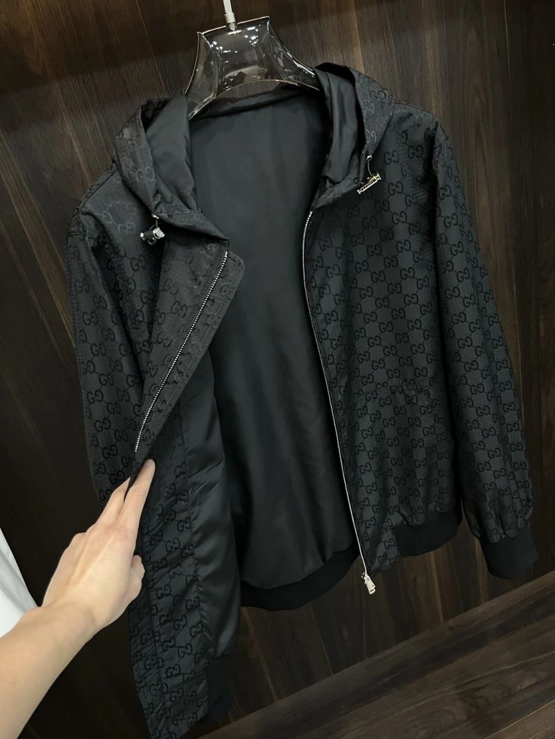 Top mirror Gucci Outwear