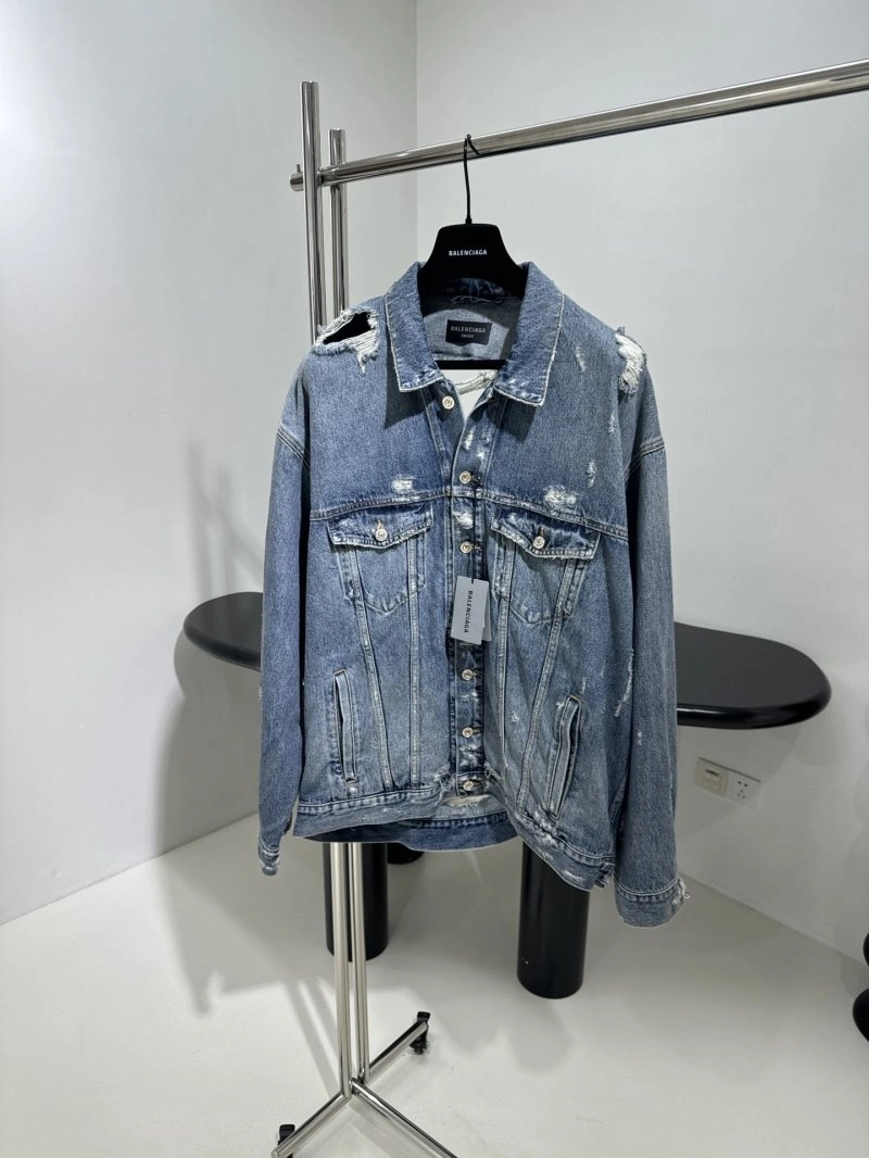 Gucci Outwear