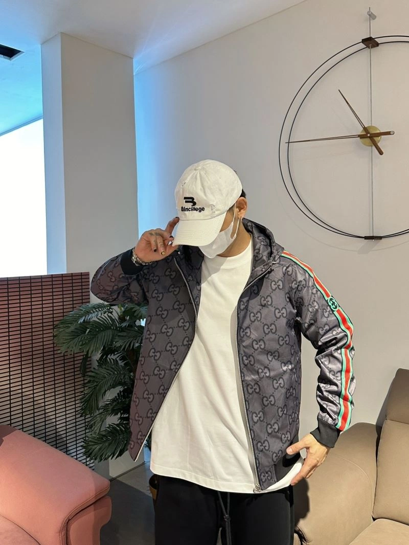 Economical Gucci Outwear