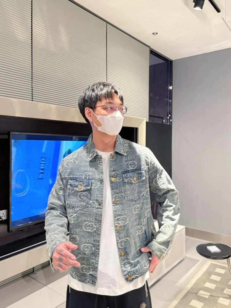 Original Gucci Outwear