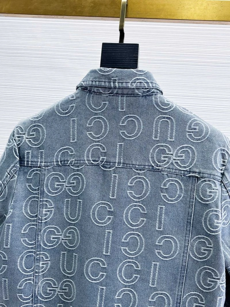 Top match Gucci Outwear
