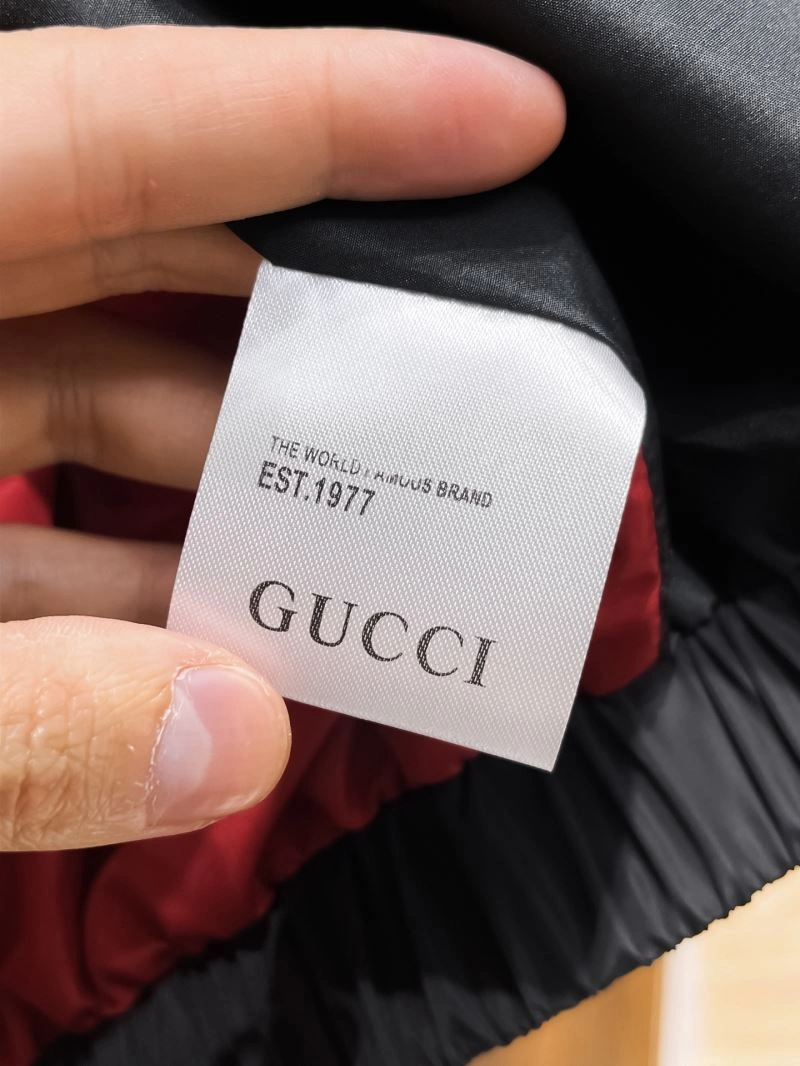 Inexpensive Gucci Outwear