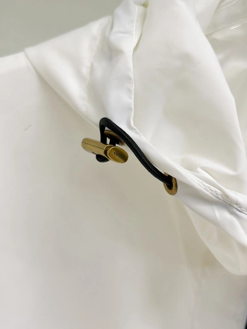 Top match Gucci Outwear