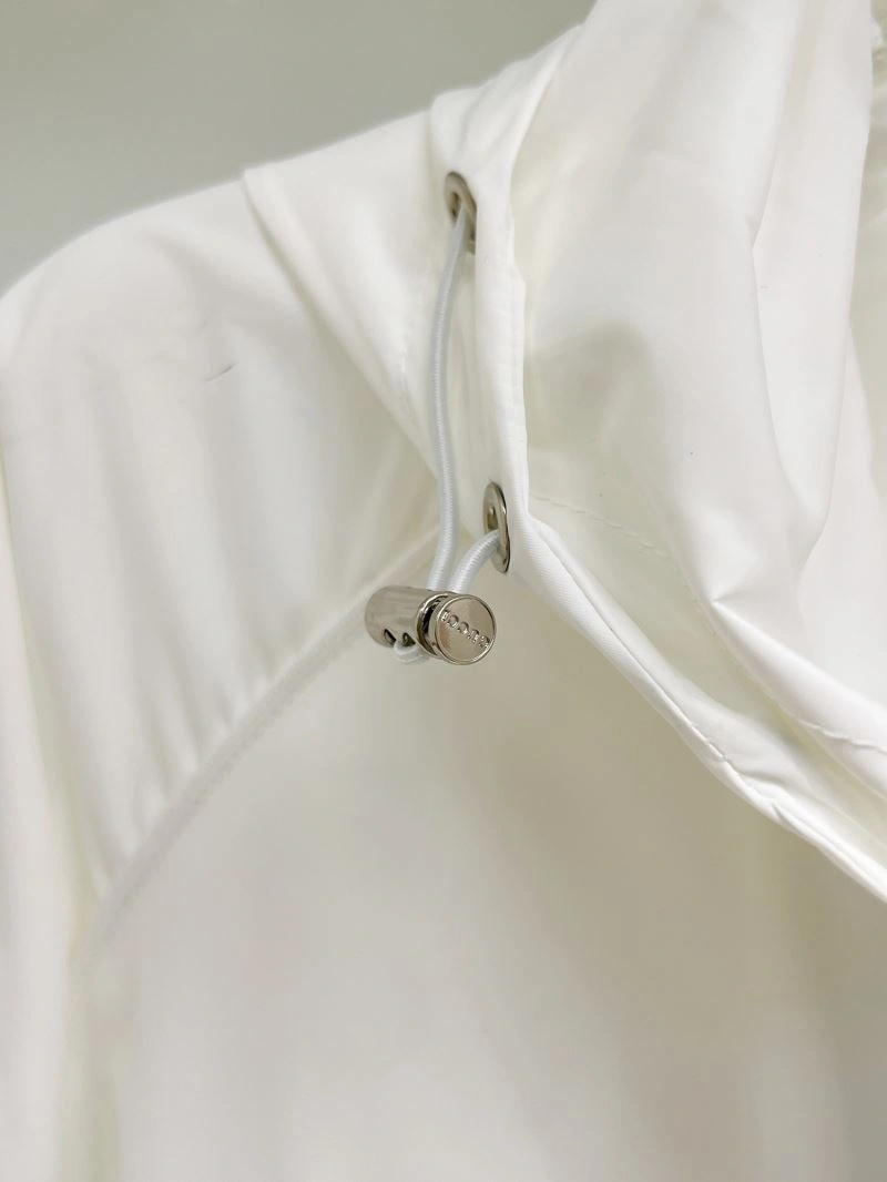 Inexpensive Gucci Outwear