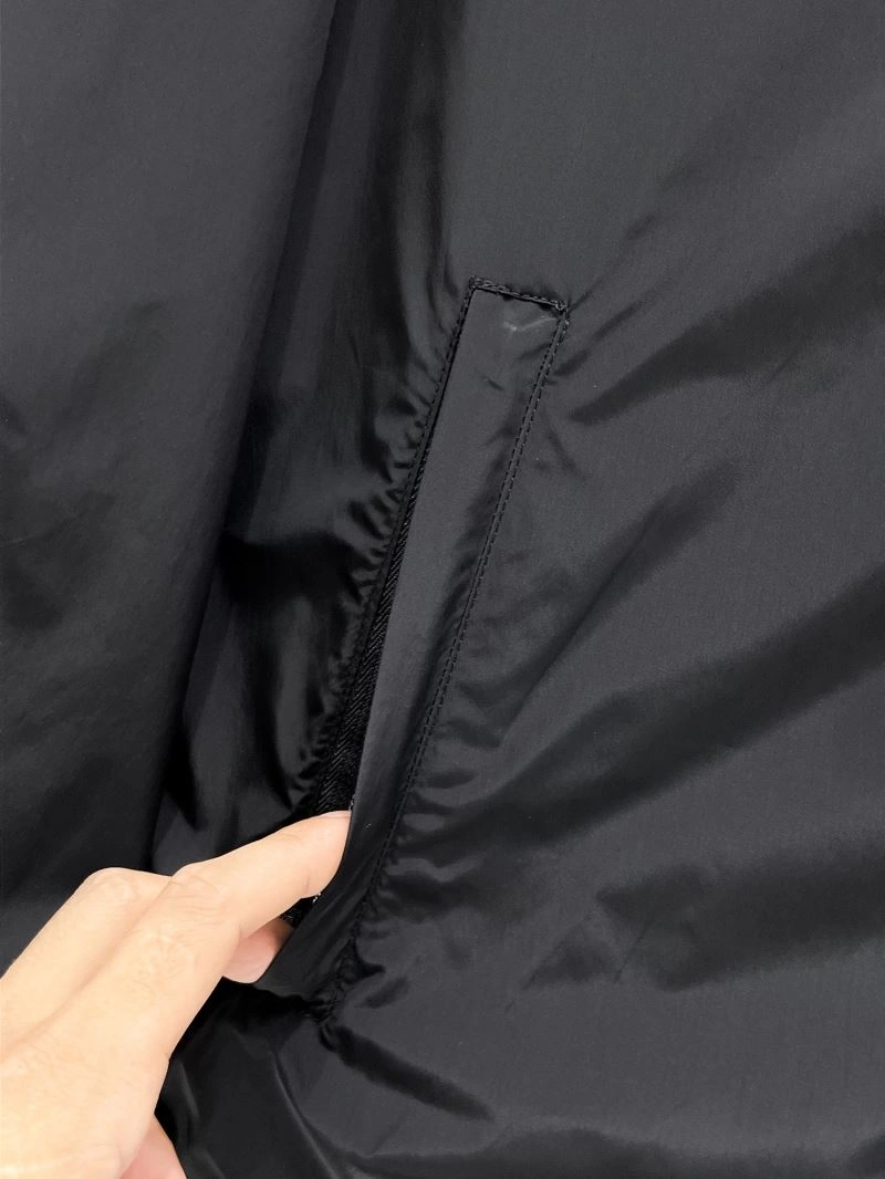 Exact replica Gucci Outwear