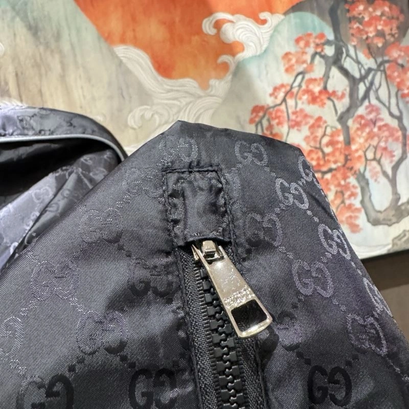 Official Gucci Outwear