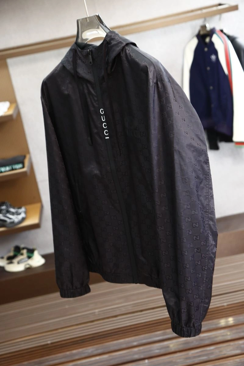 Discounted Gucci Outwear