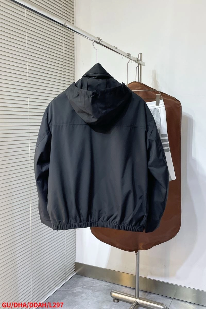 Economical Gucci Outwear