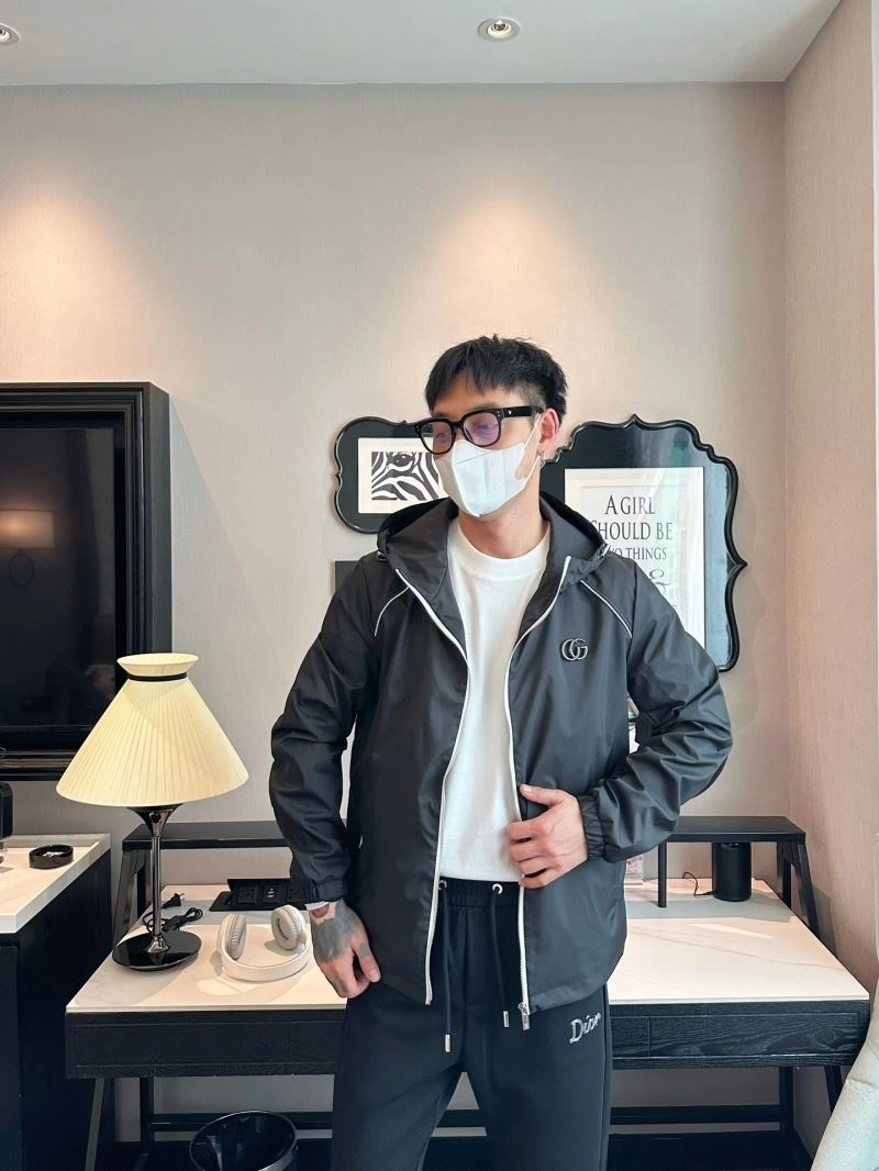 Discounted Gucci Outwear