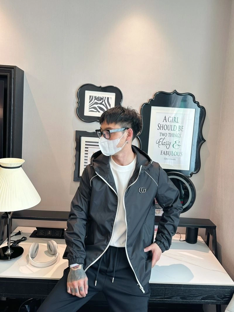 Discounted Gucci Outwear