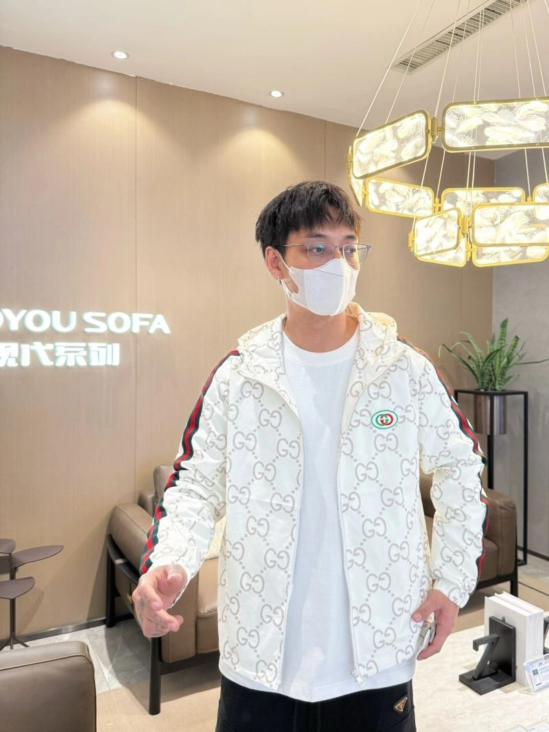 Legit Gucci Outwear