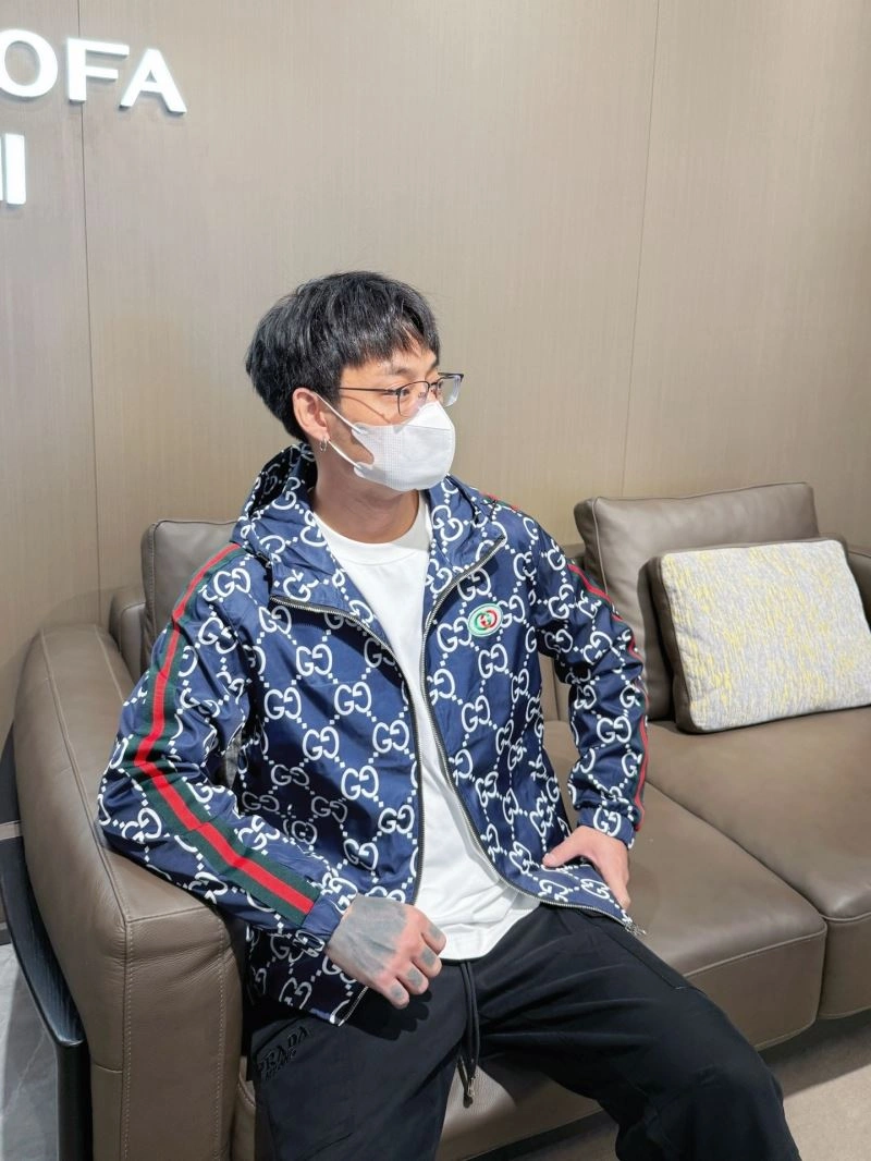 Legit Gucci Outwear