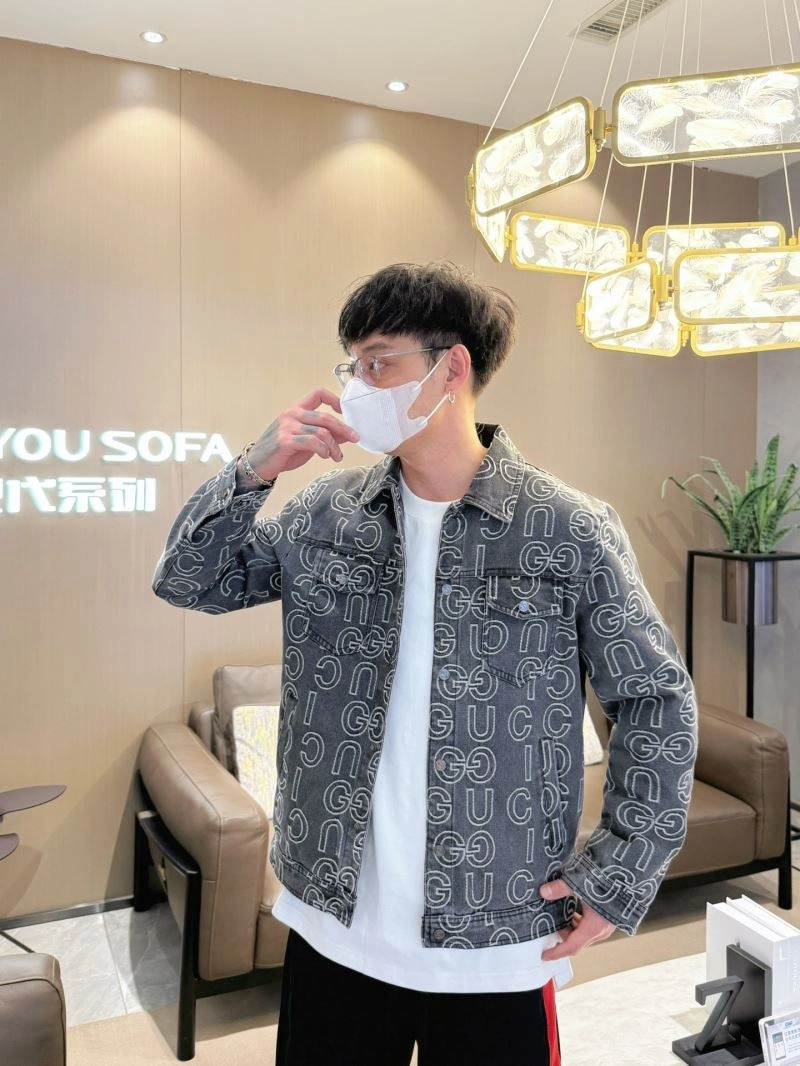 Economical Gucci Outwear