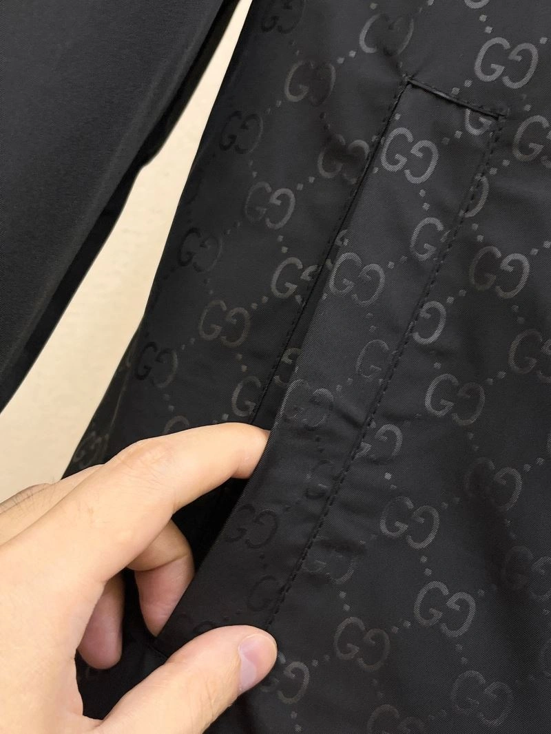 Low-cost Gucci Outwear