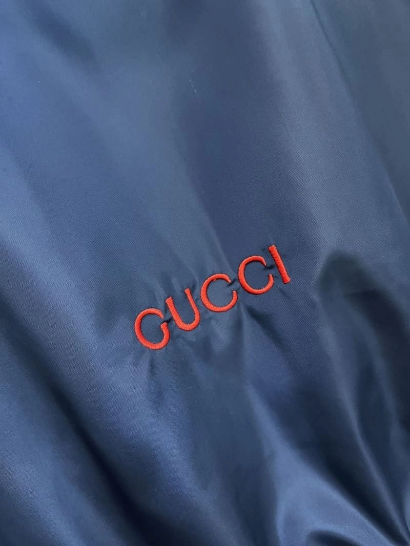 Bargain Gucci Outwear