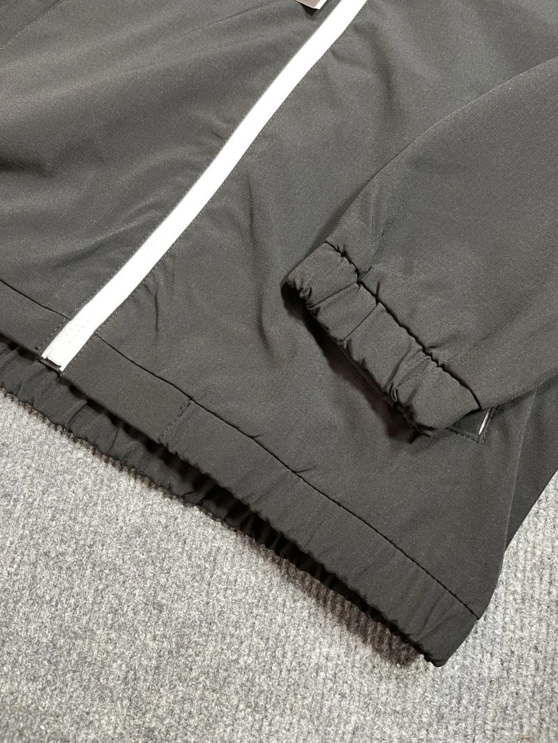Exact replica Gucci Outwear