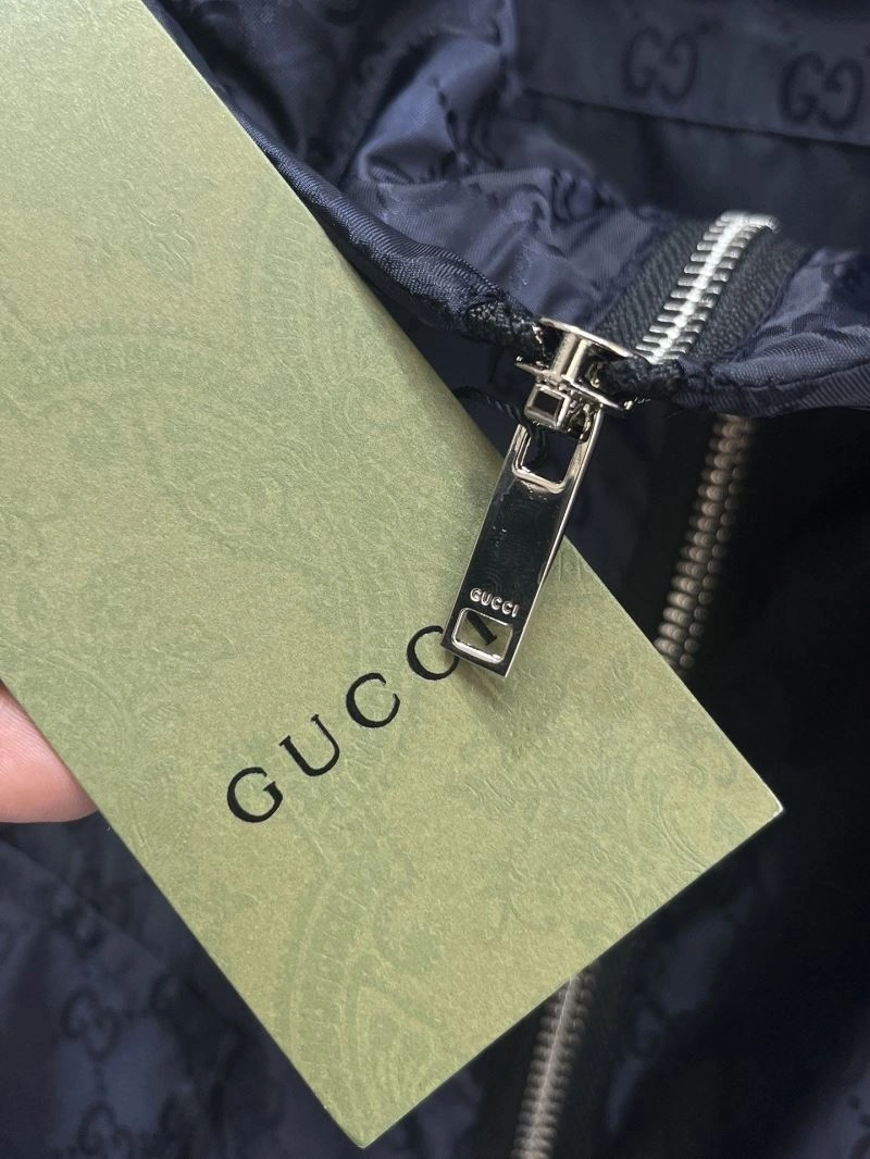 Bargain Gucci Outwear