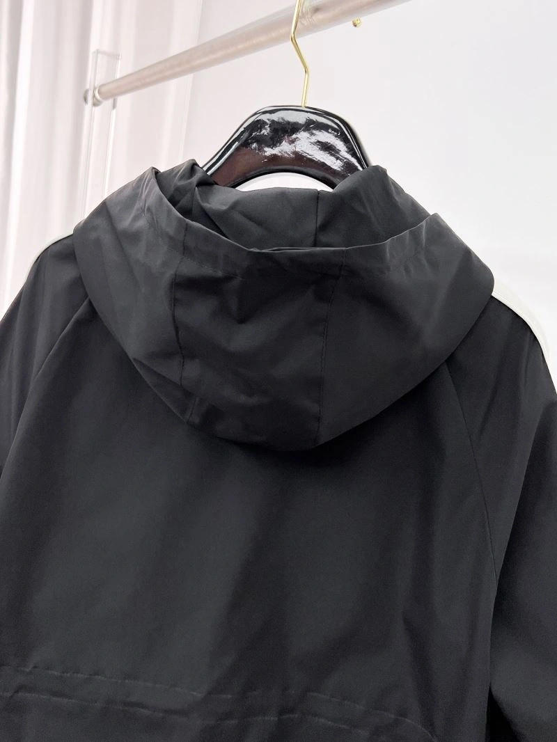 Exact replica Gucci Outwear