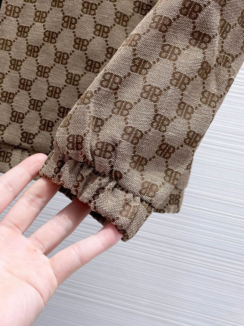 Discounted Gucci Outwear