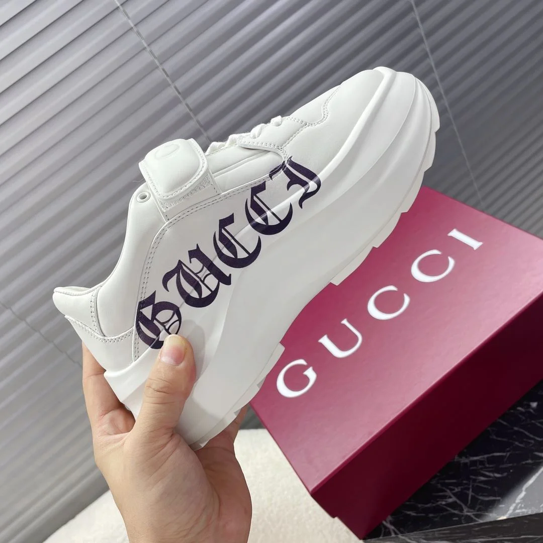 Accurate model Gucci Rhyton Shoes