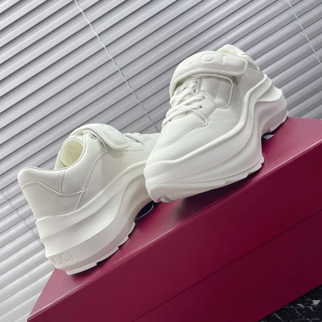 Top match Gucci Rhyton Shoes