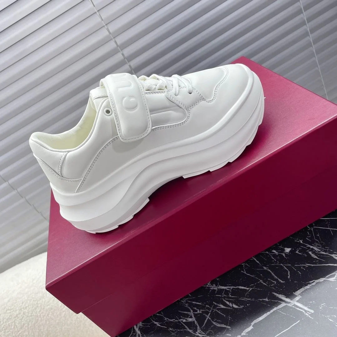 Top match Gucci Rhyton Shoes