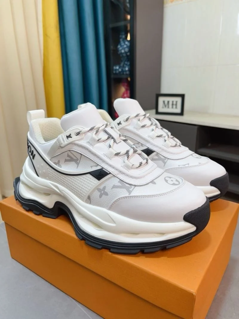 Inexpensive Gucci Rhyton Shoes