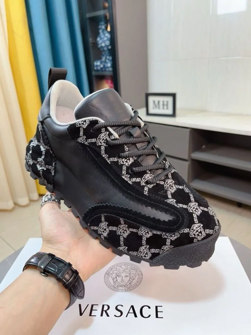 Economical Gucci Rhyton Shoes