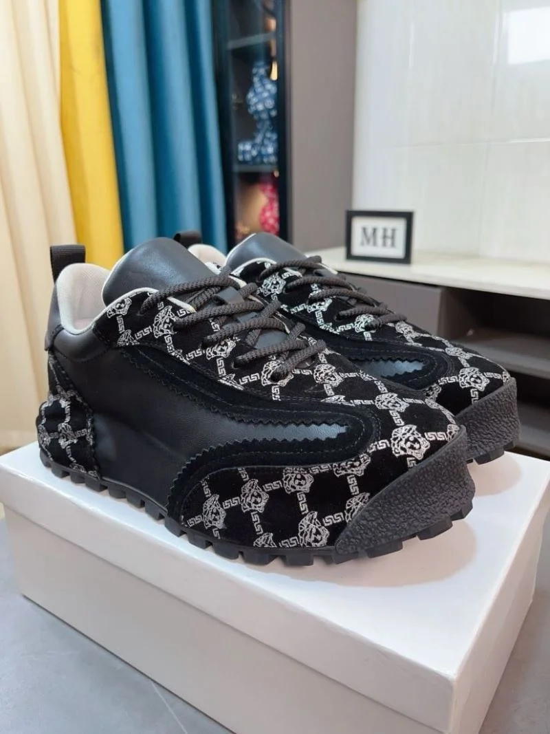 Economical Gucci Rhyton Shoes