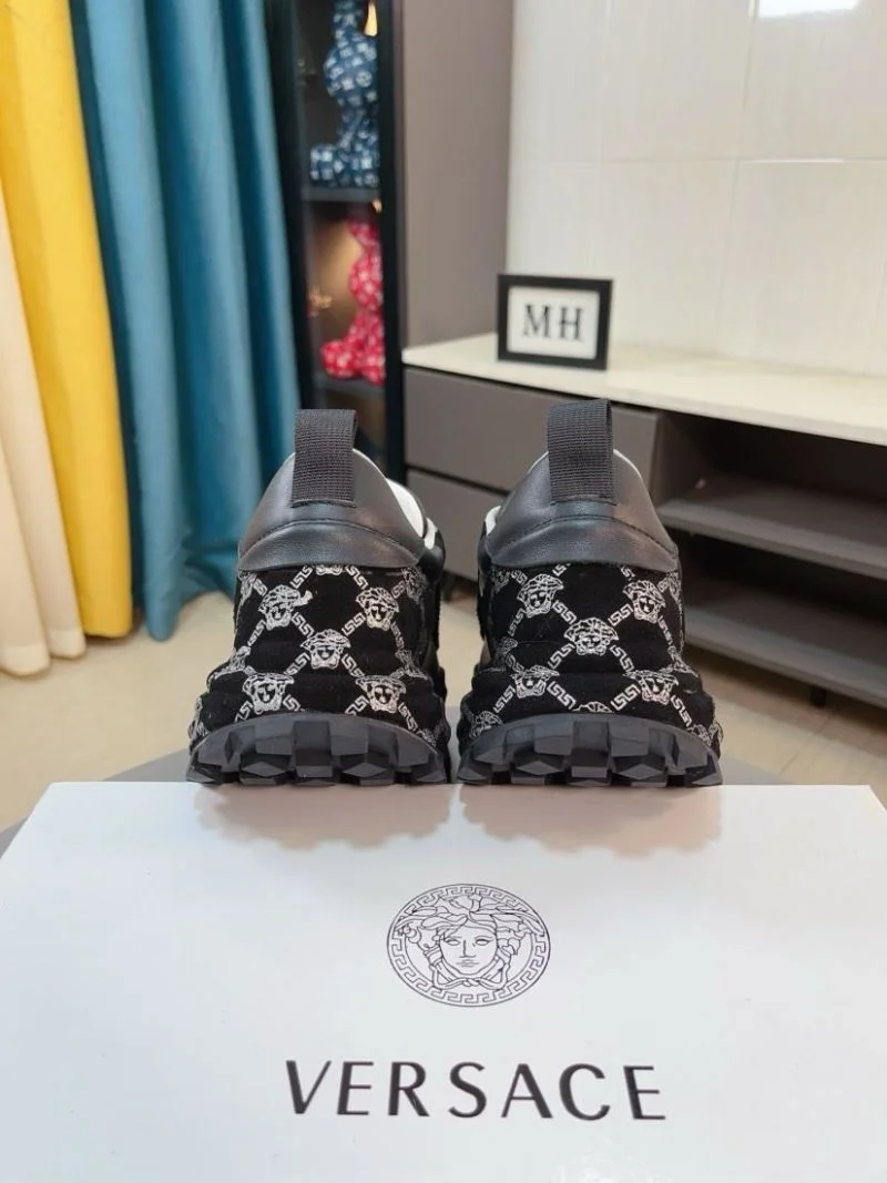 Economical Gucci Rhyton Shoes