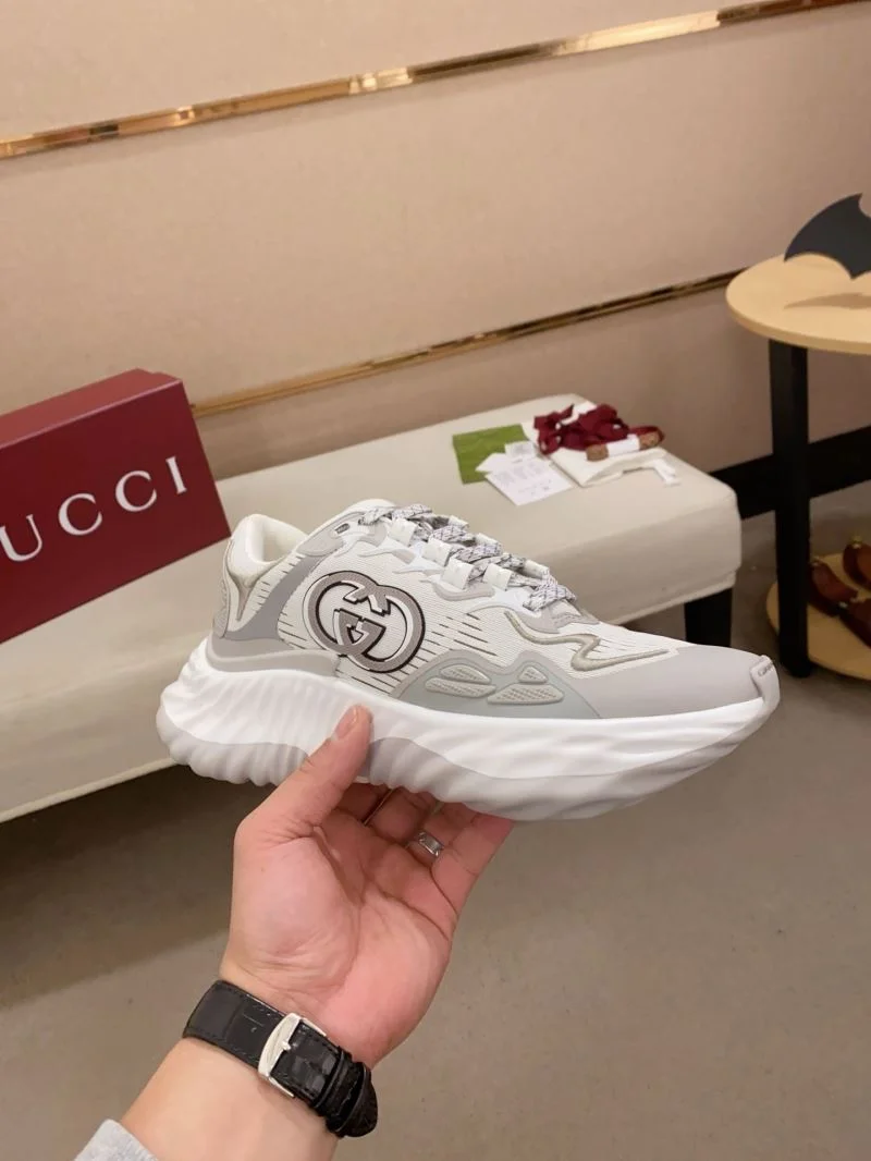 Top mirror Gucci Rhyton Shoes