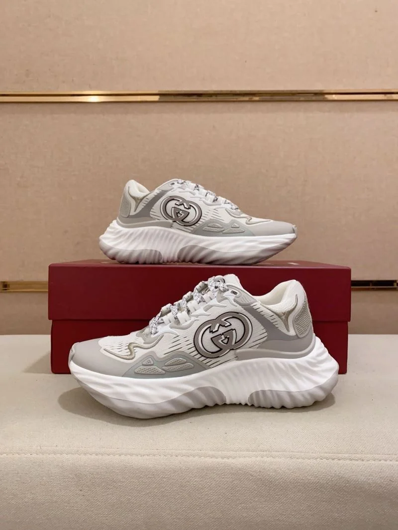 Top mirror Gucci Rhyton Shoes