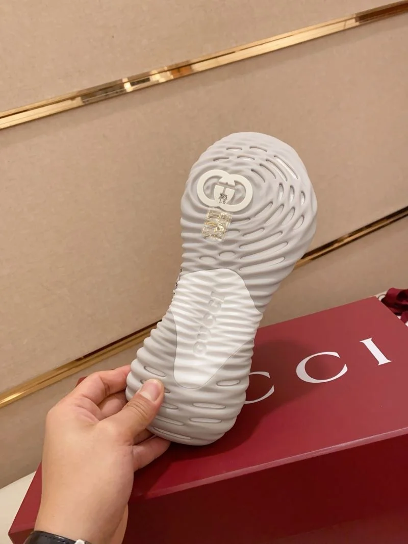 Top mirror Gucci Rhyton Shoes