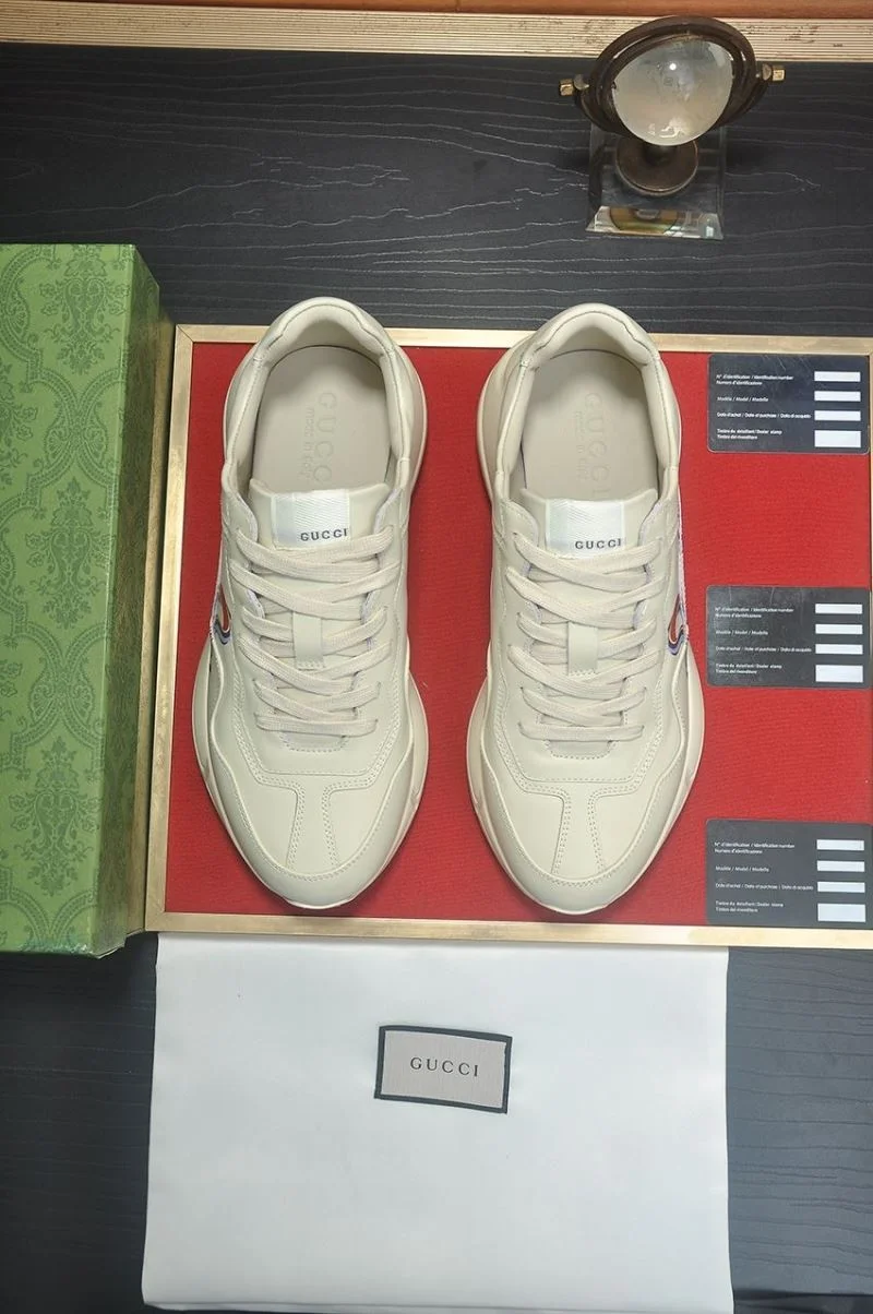 Accurate model Gucci Rhyton Shoes