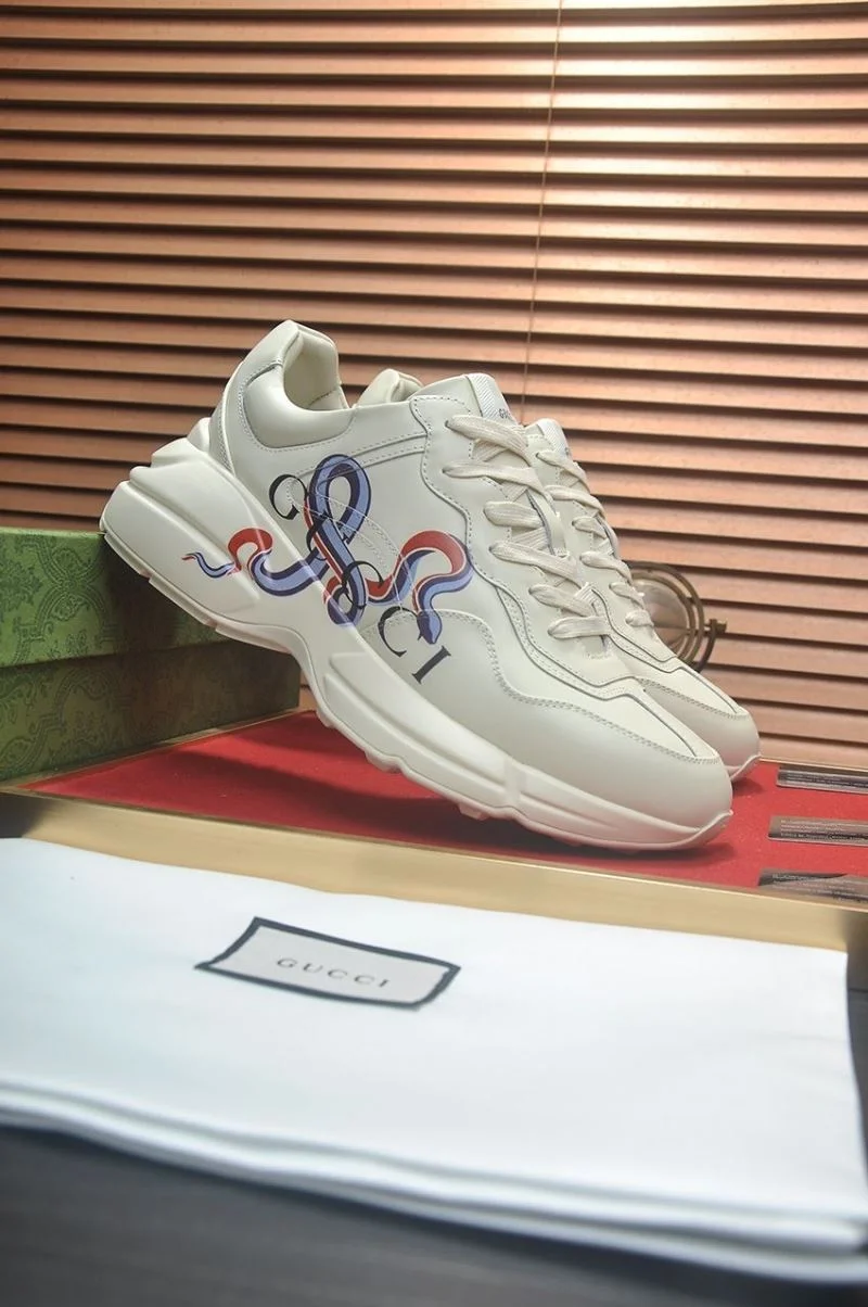 Accurate model Gucci Rhyton Shoes