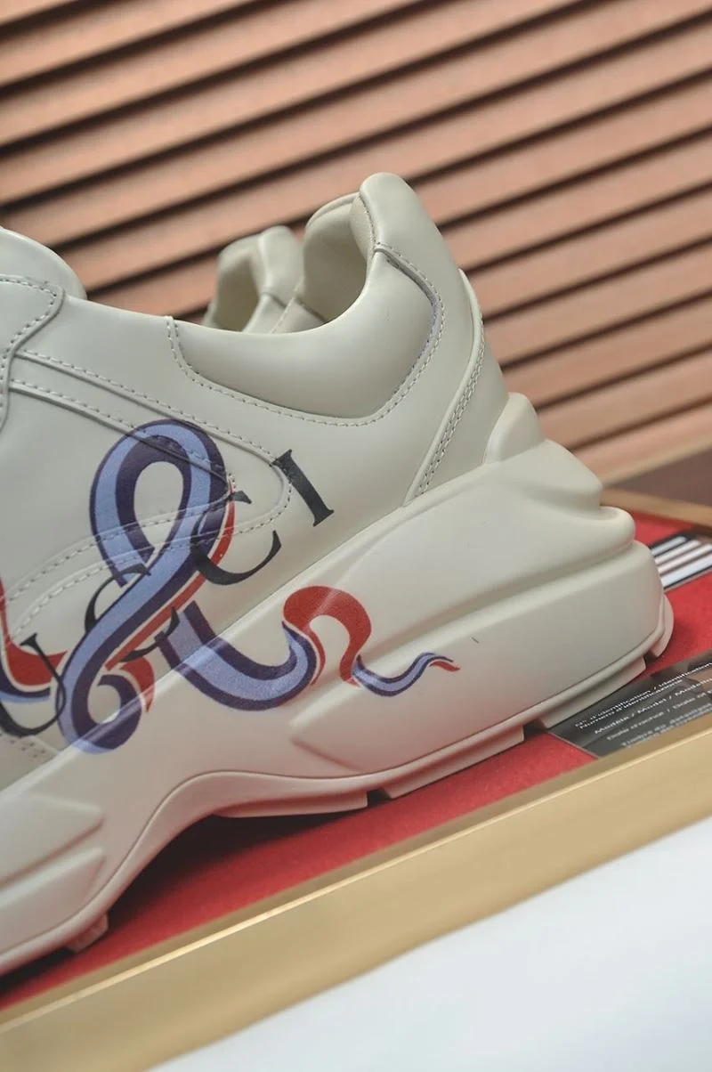 Accurate model Gucci Rhyton Shoes