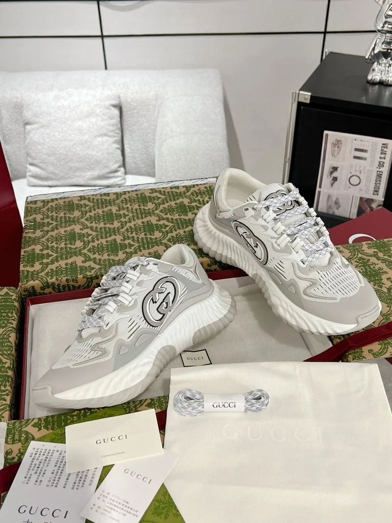 Accurate model Gucci Rhyton Shoes
