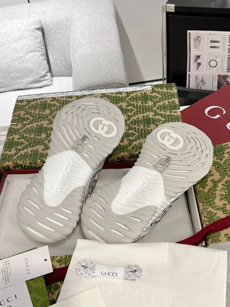 Accurate model Gucci Rhyton Shoes